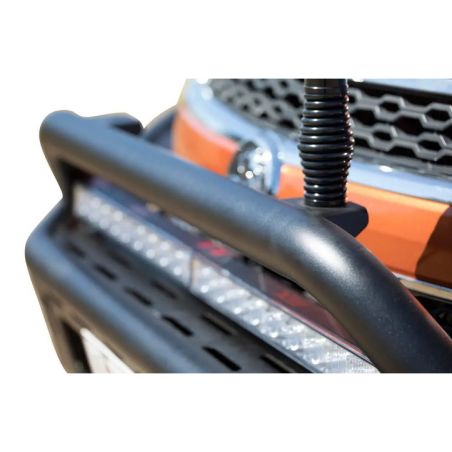 TJM CHASER BULL BAR BLACK STEEL - CHEVROLET COLORADO